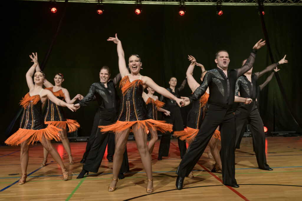 “move & dance” 2024 am Hoch­schul­sport der Georg-August-Uni­ver­si­tät ...